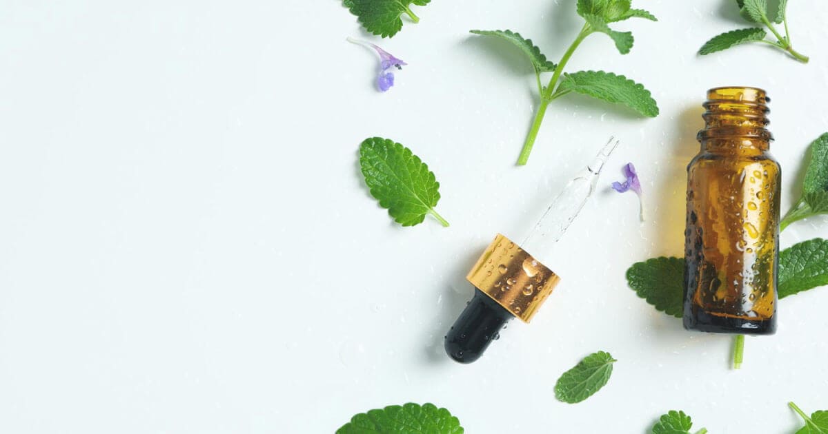 10 Summer Essential Oil Blends For Diffuser At Home - Best Home Aroma